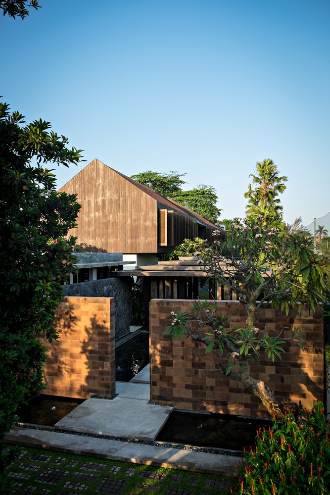 DRA House by D-Associates in Bali, Indonesia