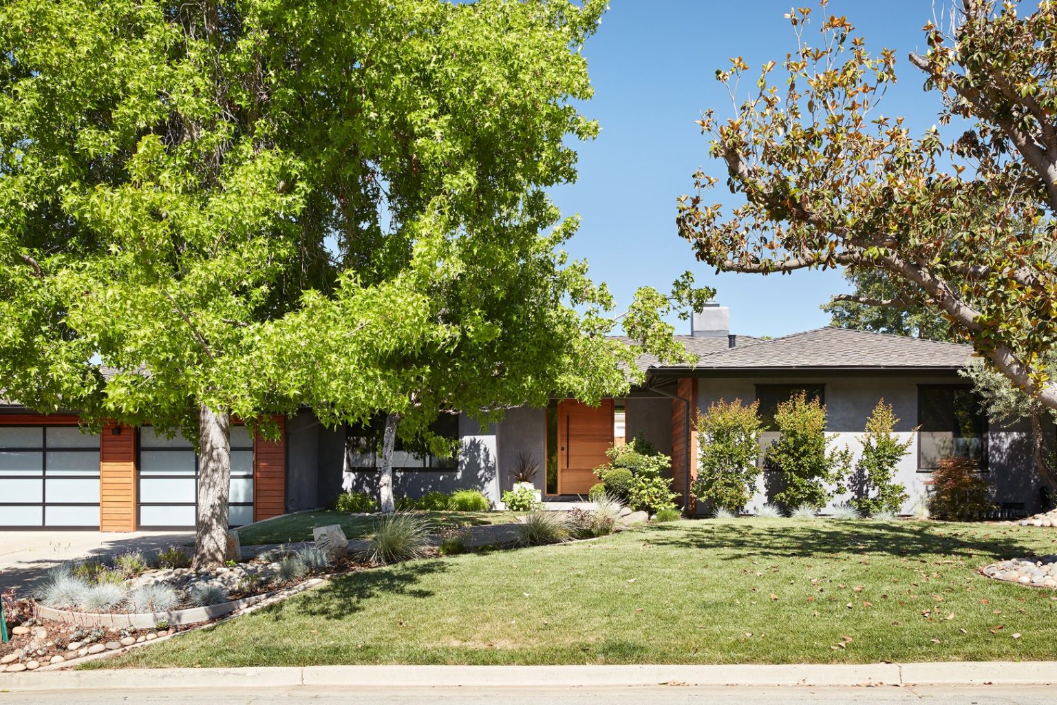 Modern Ranch House by Klopf Architecture in San Jose, California