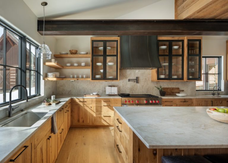 15 Stunning Rustic Kitchen Interiors You're Gonna Love