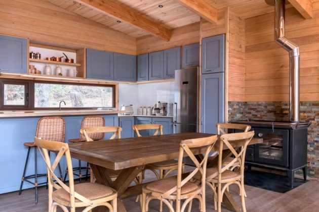 17 Striking Rustic Dining Room Designs For Every Purpose