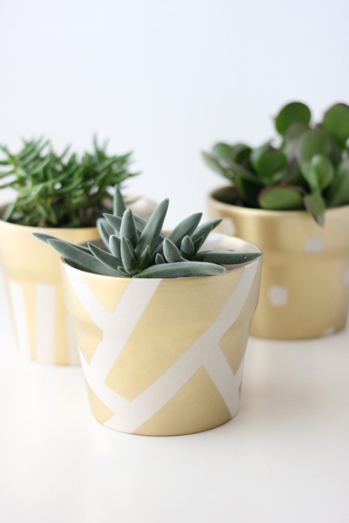 18 Super Creative DIY Painted Pot Ideas You Must Not Miss