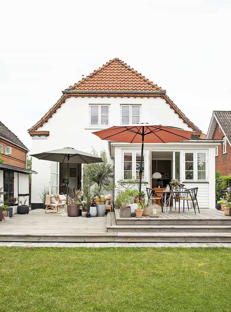 Wooden Terrace On Two Levels That Will Amaze You