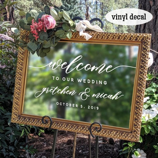 15 Delightful Wedding Welcome Sign Designs That Will Greet Your Guests