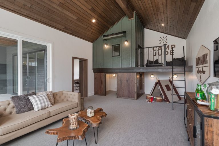 16 Delightful Rustic Kids' Room Designs That Will Warm Your Heart