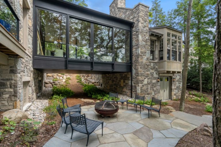 17 Beautiful Rustic Patio Designs That Will Take Lift Up Your Outdoor ...