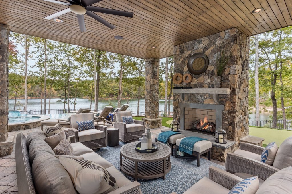 17 Beautiful Rustic Patio Designs That Will Take Lift Up Your Outdoor ...