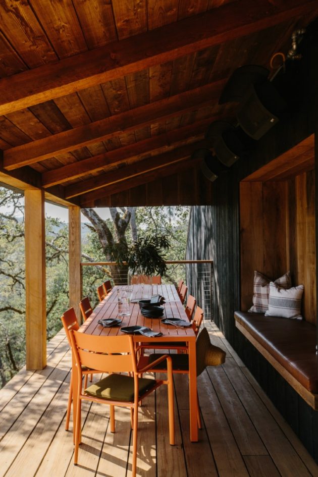 20 Magnificent Rustic Deck Designs That Will Captivate You