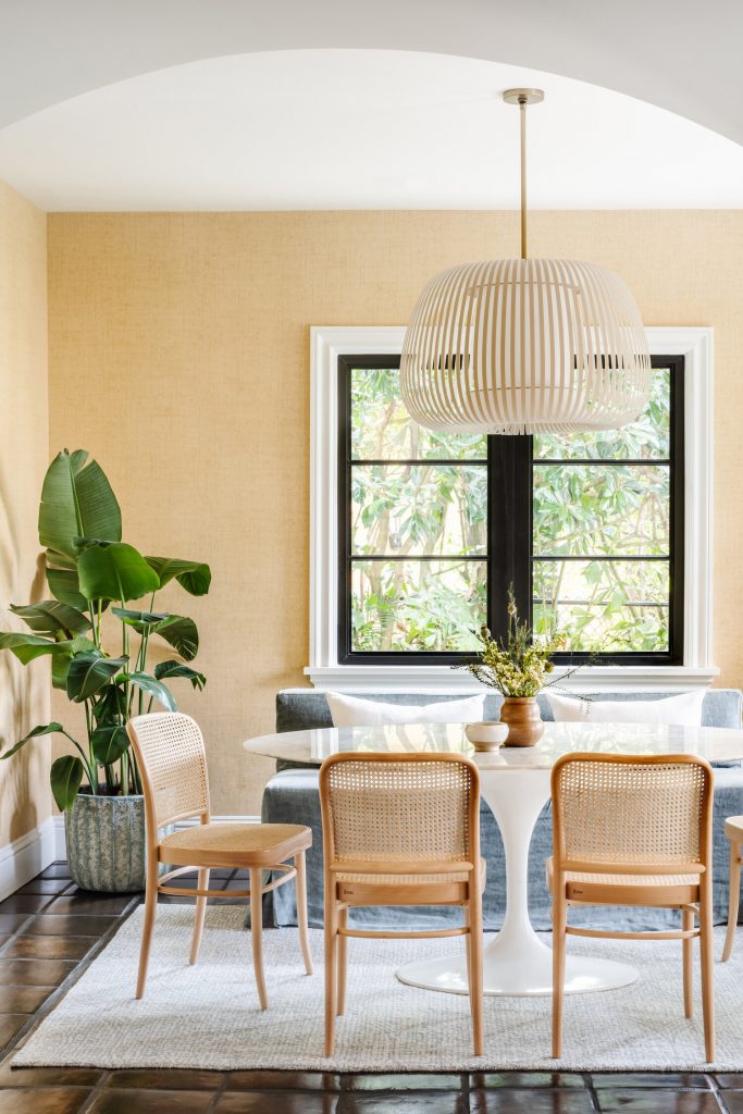 16 Grand Mediterranean Dining Room Designs That Will Leave You In Awe