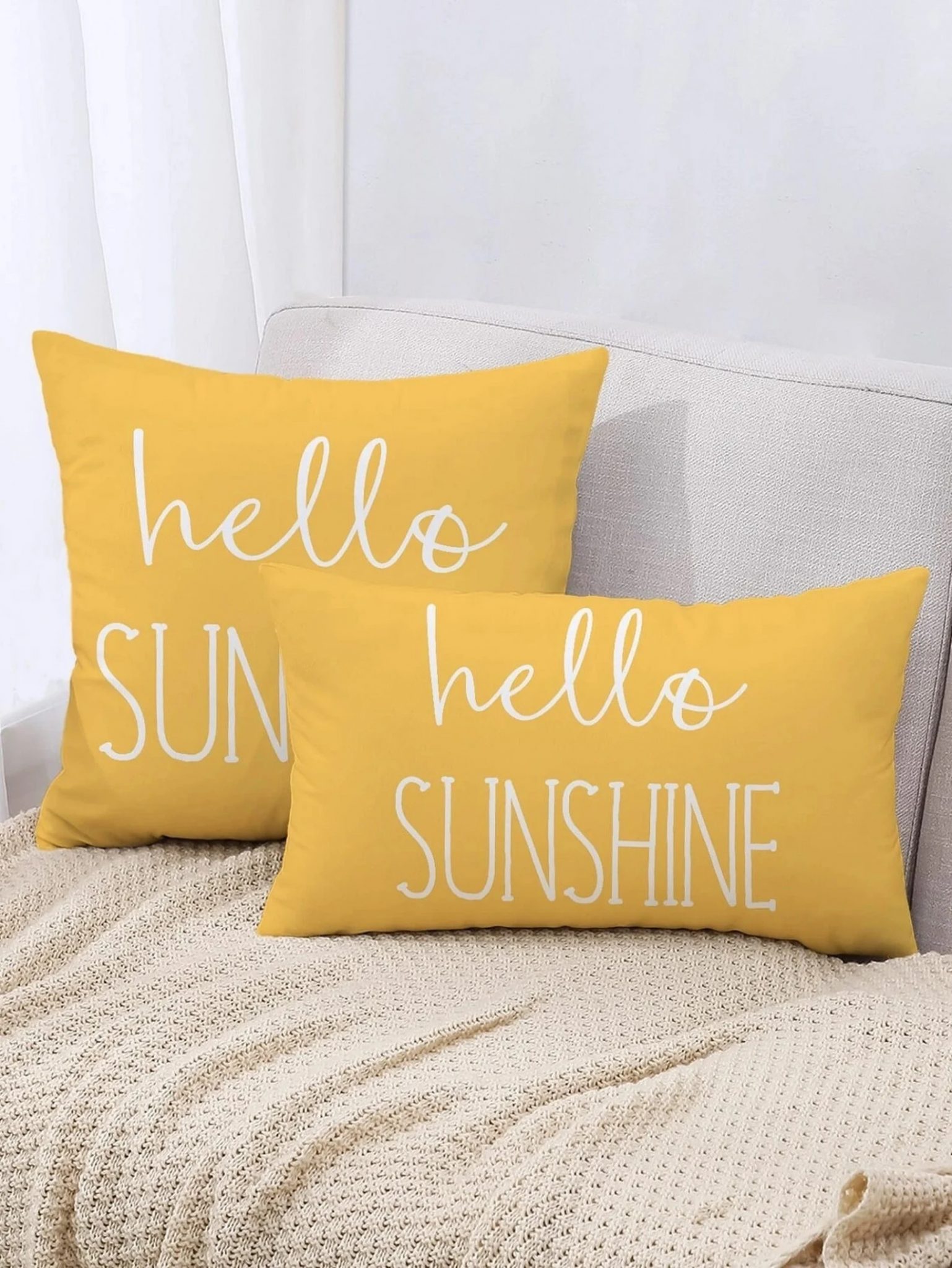 17 Terrific Summer Pillow Designs That Will Remind You It Is Still Summer