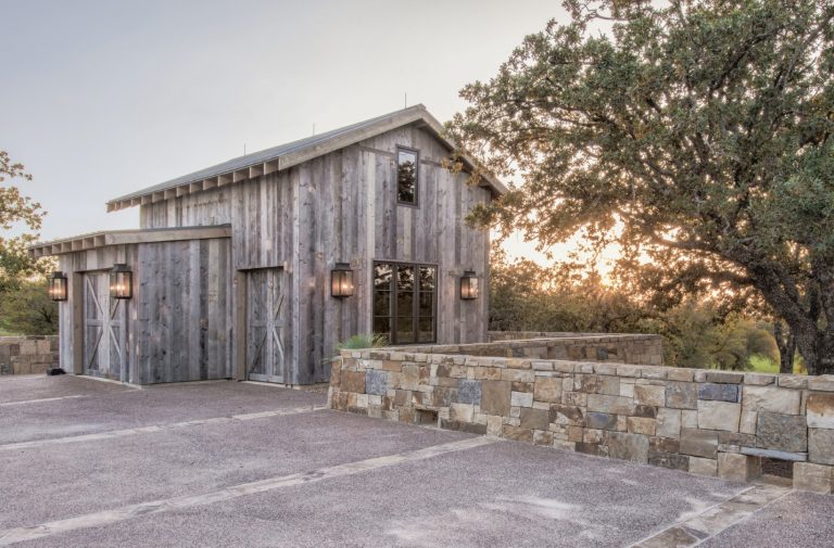 20 Amazing Rustic Garage Exterior Designs That Simply Fit In