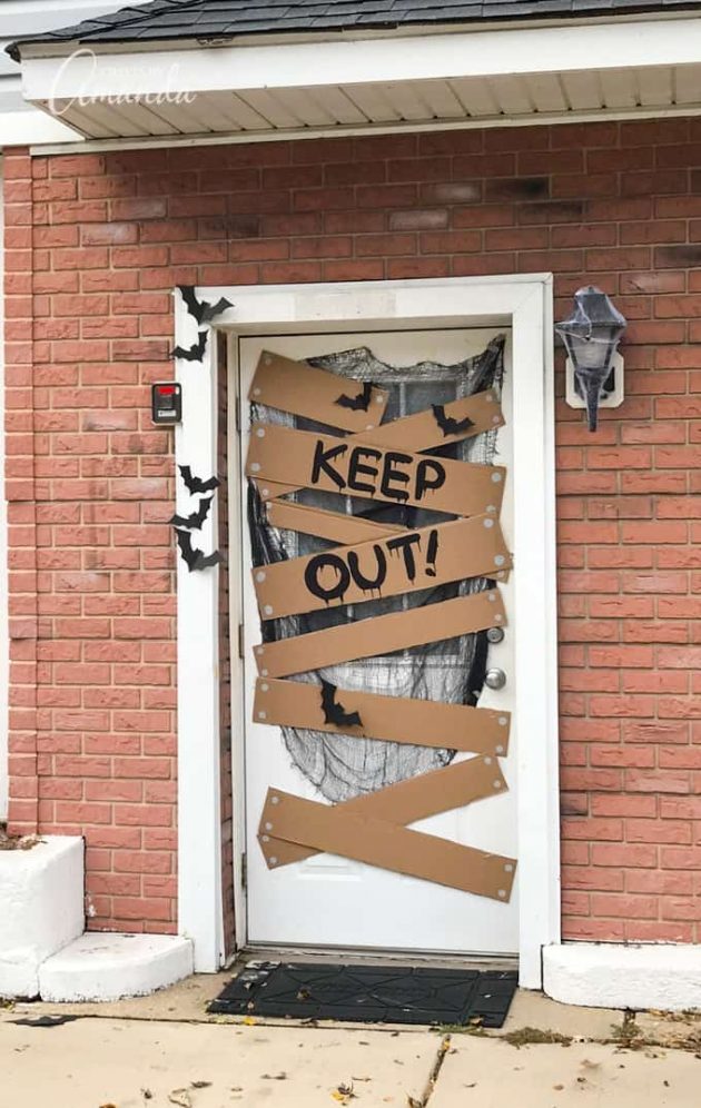15 Frightening DIY Halloween Decoration Ideas You Must Craft