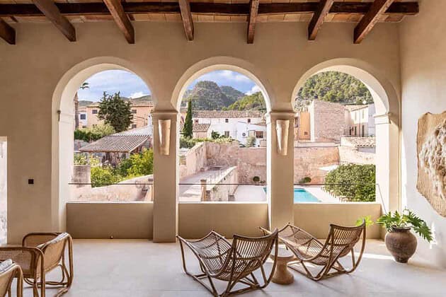 15 Beautiful Mediterranean Balcony Designs Every Home Needs