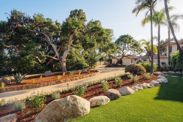 15 Fantastic Mediterranean Landscape Designs That Will Take Your Breath ...