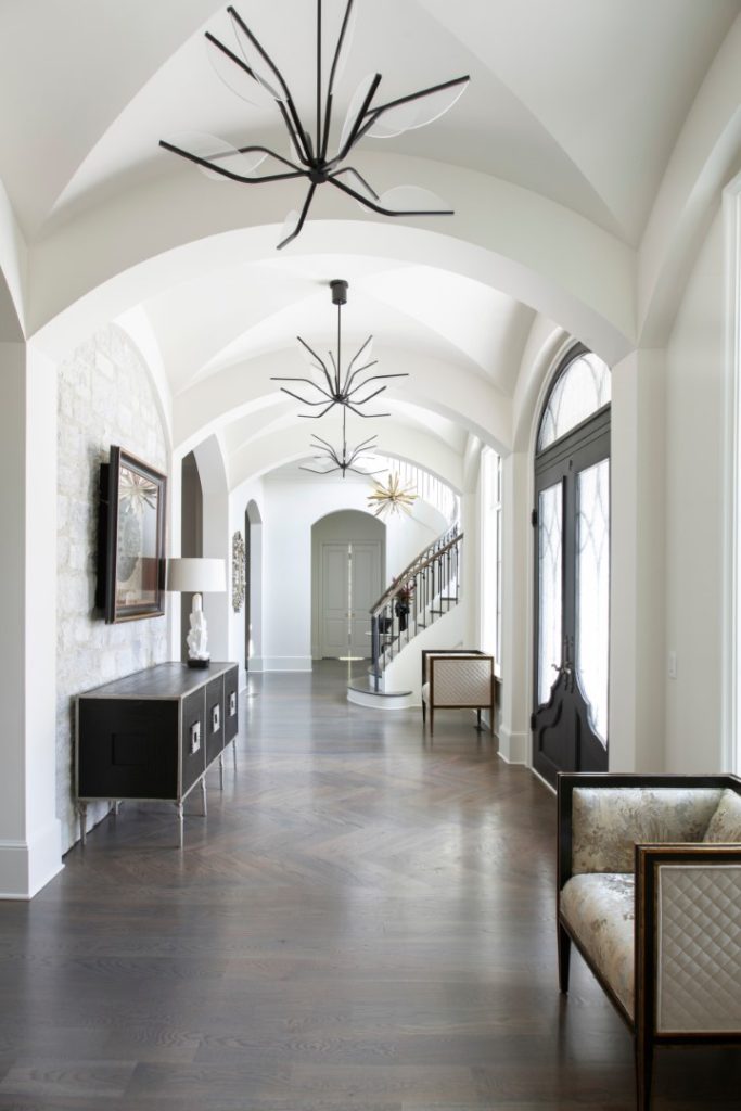 16 Fantastic Mediterranean Entry Hall Designs For A Walm Welcome