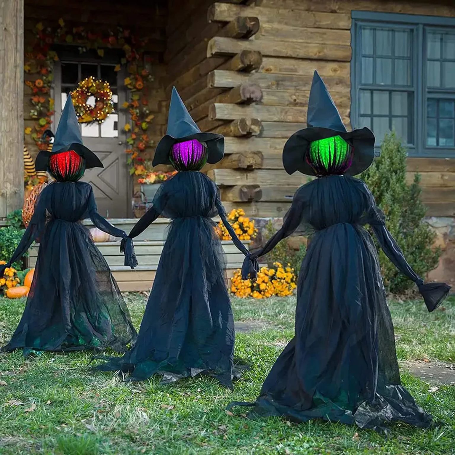 17 Spooky Halloween Decoration Designs You Should Check Out