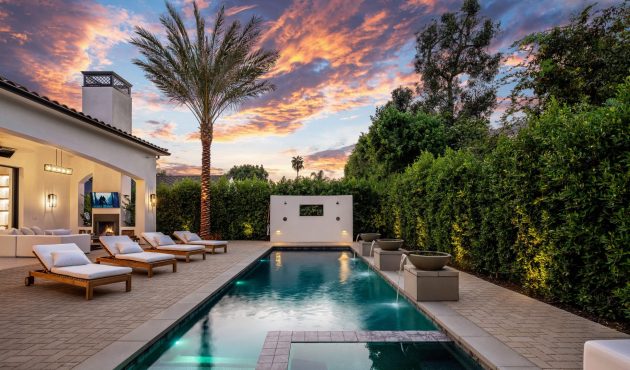 20 Mesmerizing Mediterranean Swimming Pool Designs You Will Obsess Over