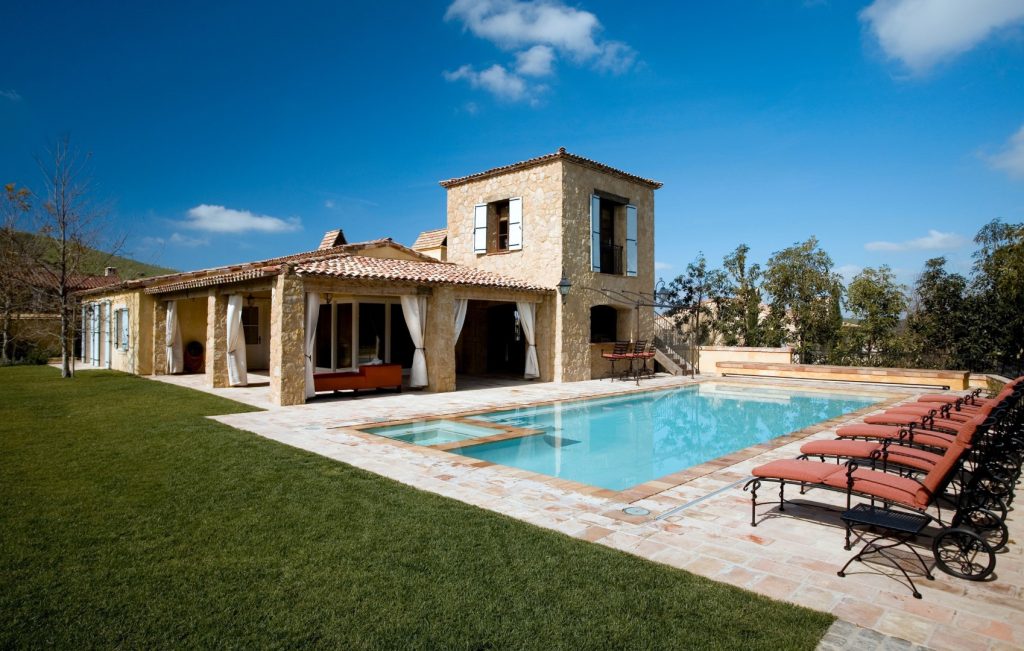 20 Mesmerizing Mediterranean Swimming Pool Designs You Will Obsess Over