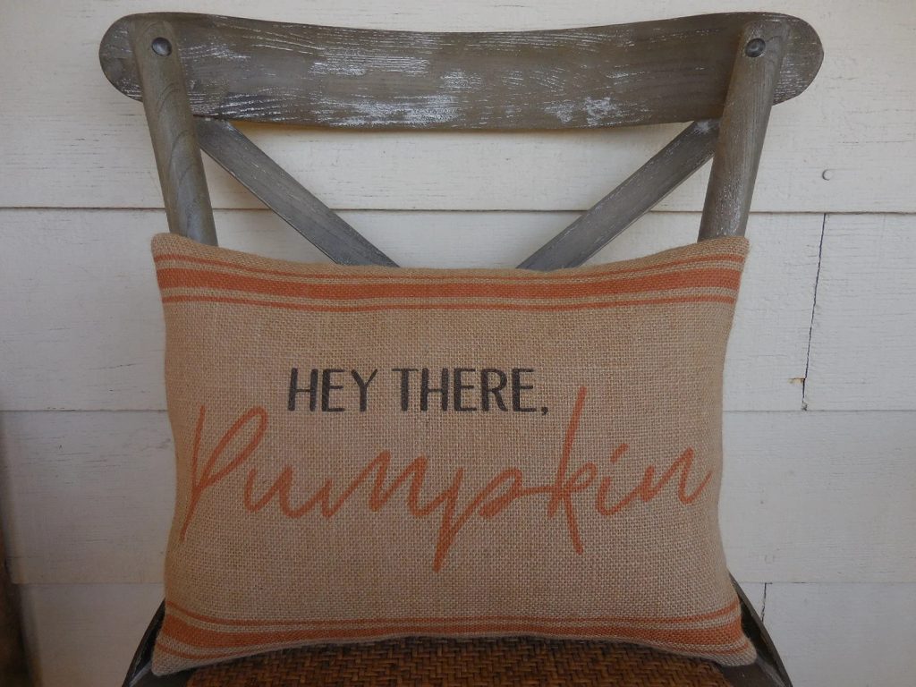 15 Fanciful Thanksgiving Pillow Designs To Inspire Your Festive Décor