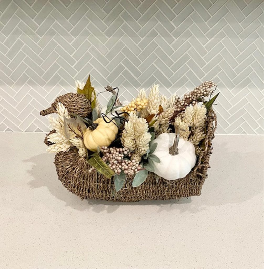 15 Fantastic Thanksgiving Centerpiece Designs For Your Table Décor