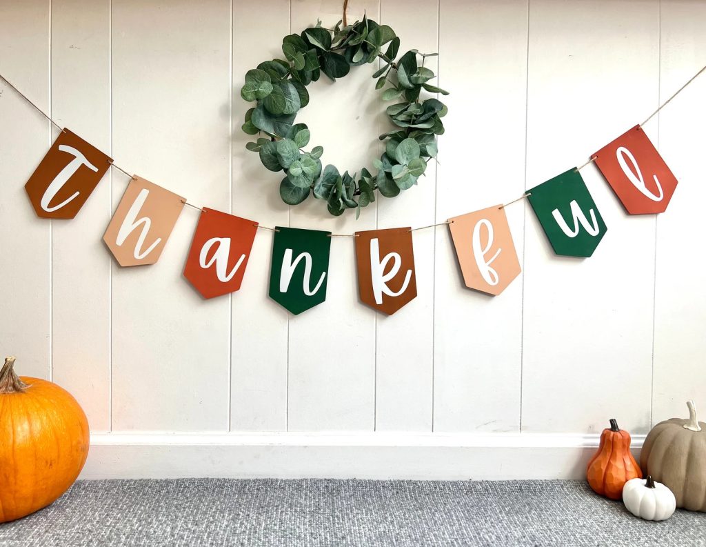 16 Heartwarming Thanksgiving Banner Designs You Must See
