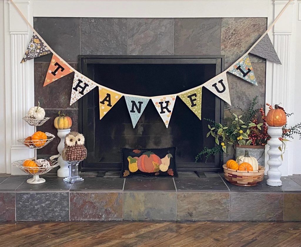 16 Heartwarming Thanksgiving Banner Designs You Must See