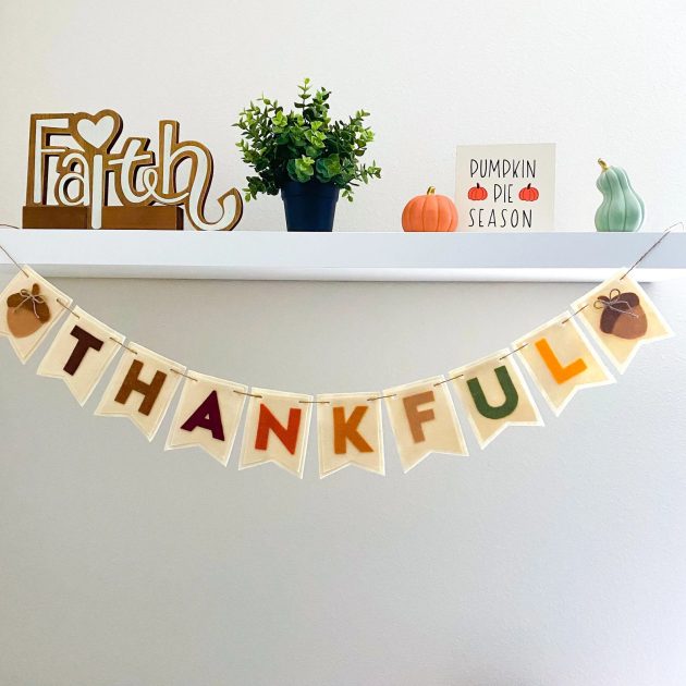16 Heartwarming Thanksgiving Banner Designs You Must See
