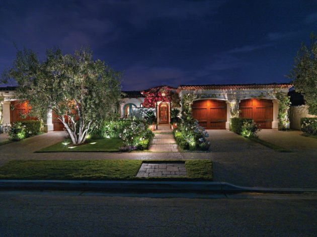18 Brilliant Mediterranean Garage Designs For Your Inspiration