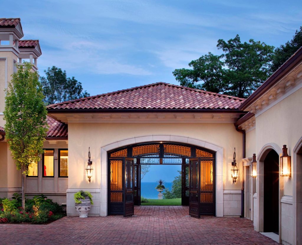 18 Brilliant Mediterranean Garage Designs For Your Inspiration