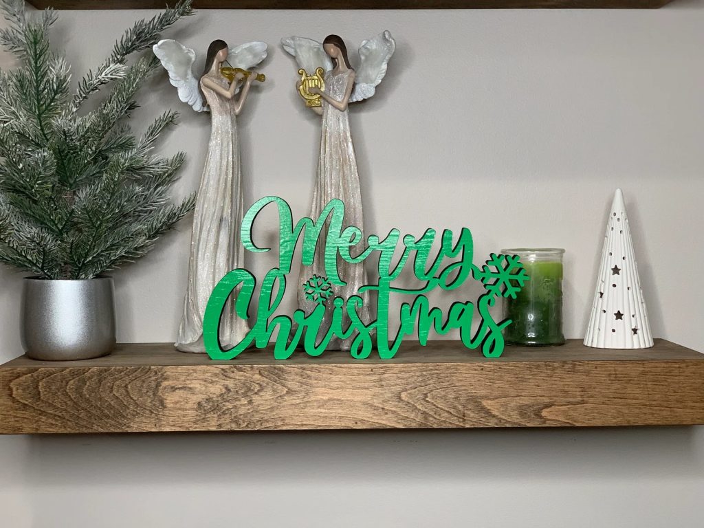 15 Adorable Christmas Sign Ideas For Your Last Minute Festive Décor