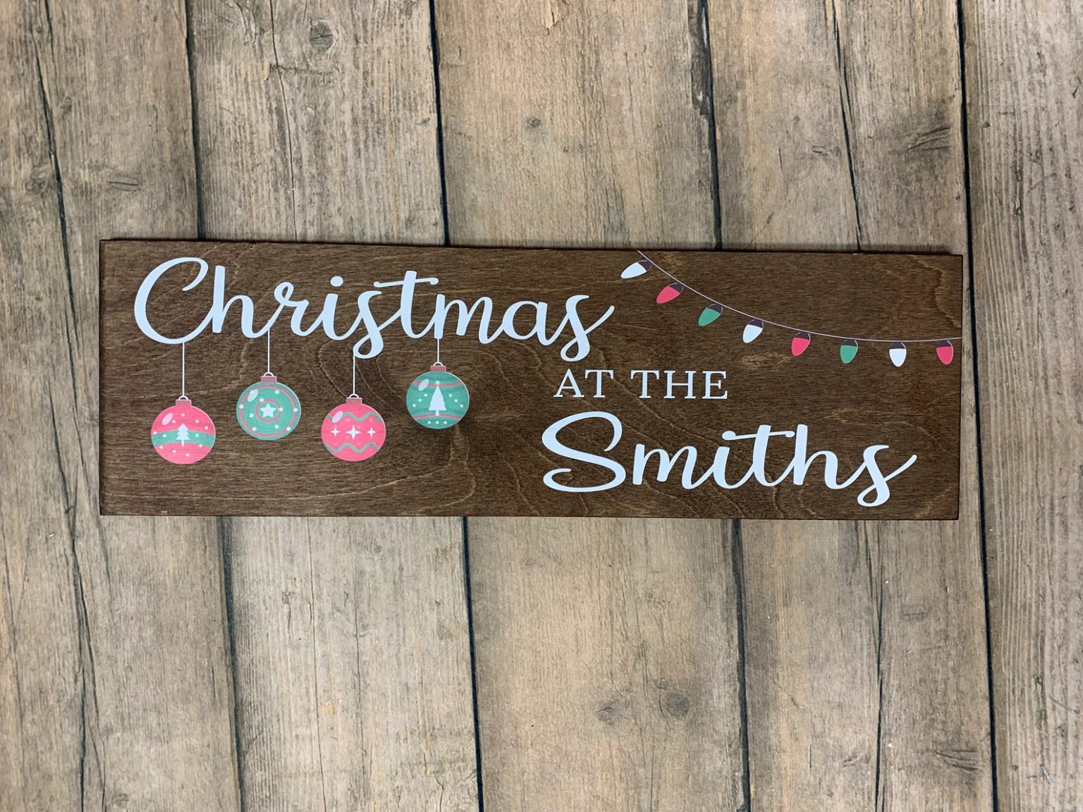 15 Adorable Christmas Sign Ideas For Your Last Minute Festive Décor