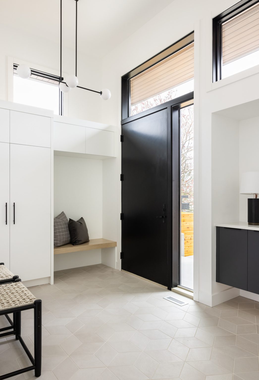 15 Amazing Scandinavian Entry Hall Designs Perfect For Apartments