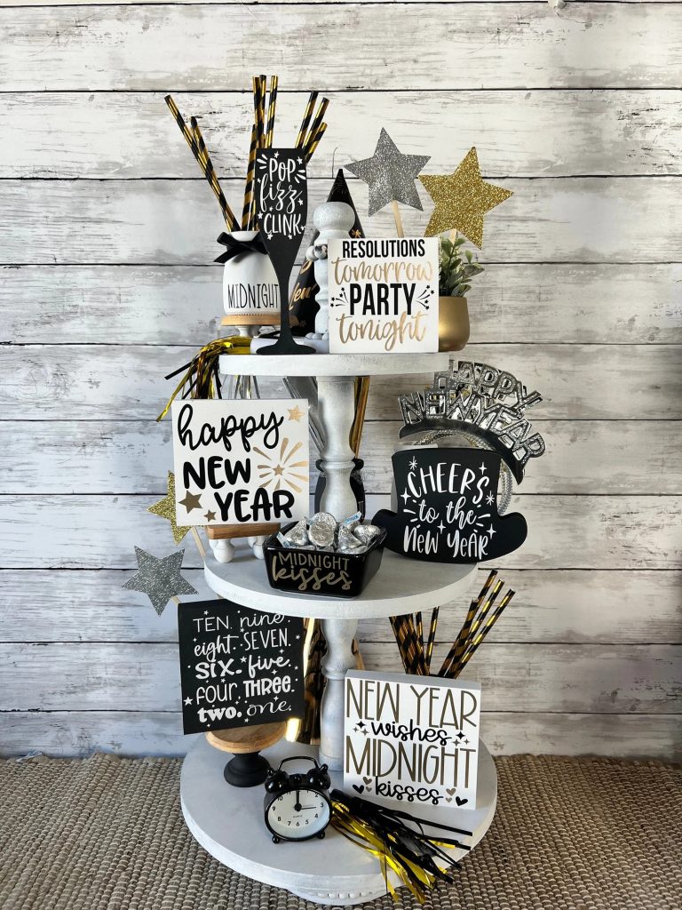 15 Elegant New Year Sign Ideas For The Party
