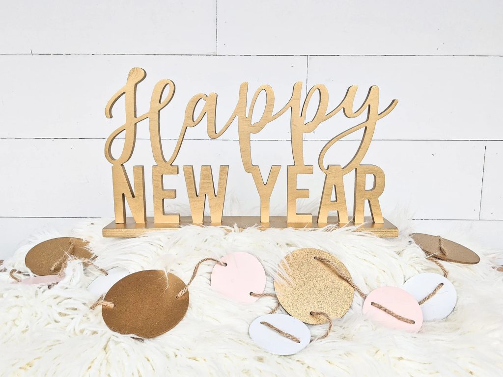 15 Elegant New Year Sign Ideas For The Party