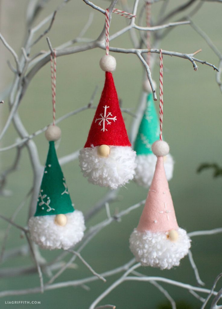 15 Super Fun DIY Santa Ornament Projects You Can Craft With Your Kids