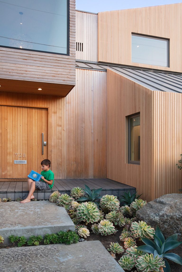 16 Beautiful Scandinavian Entrance Designs For Your New Home