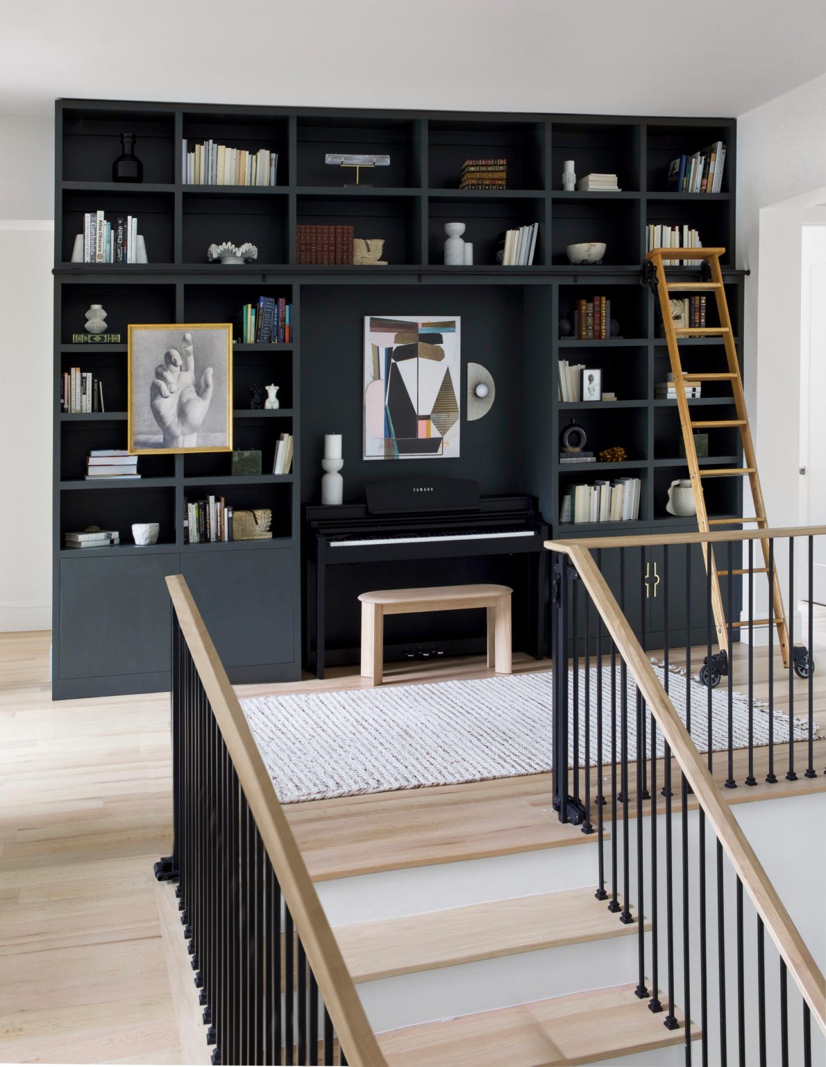 16 Functional Scandinavian Hall Interior Designs