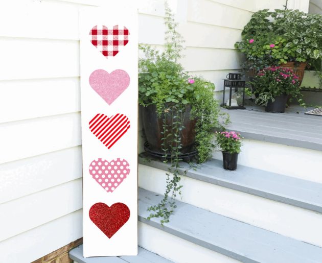 18 Wonderful Valentine's Day Sign Designs That Will Inspire Your Love