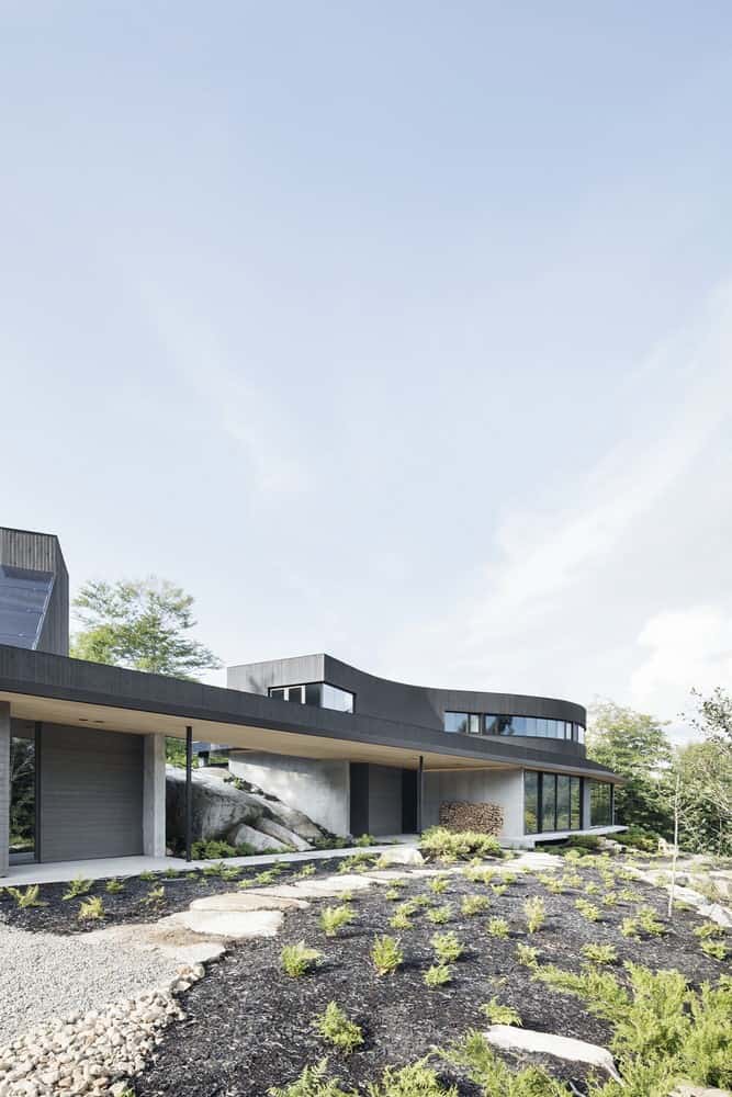 La Héronnière by Alain Carle Architecte in Wentworth, Canada