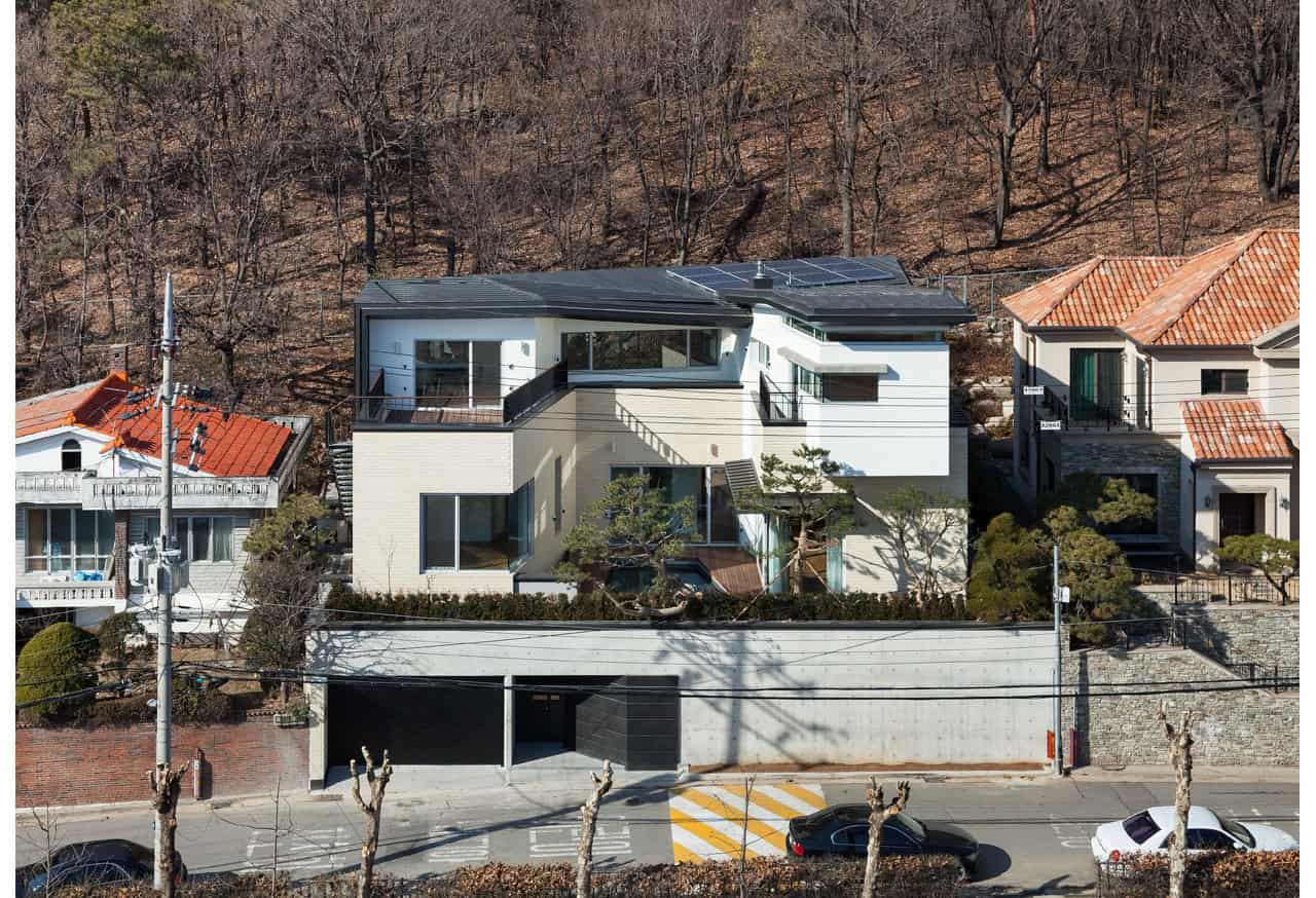 Naegok V House by jhy architect & associates in Seoul, South Korea