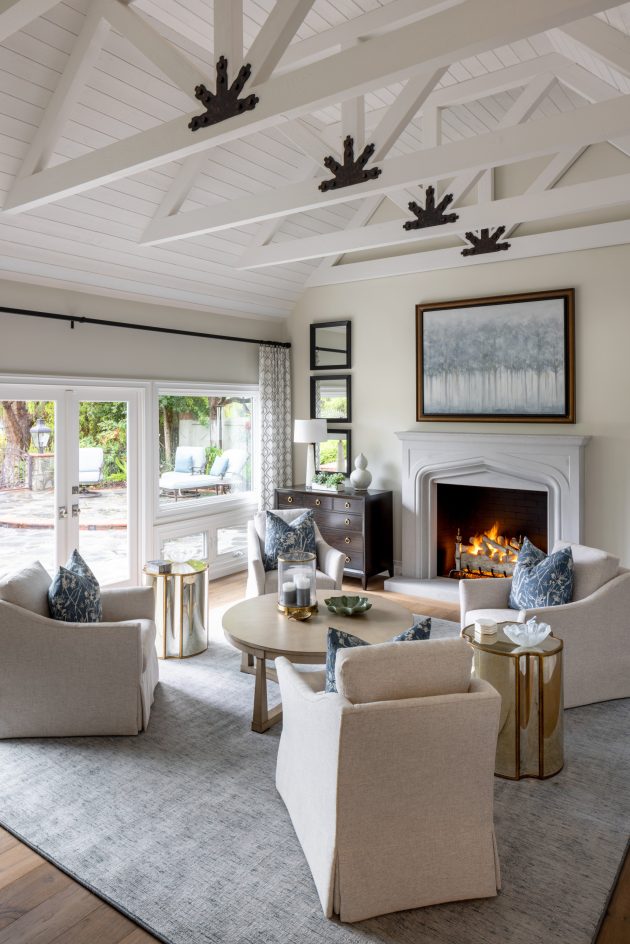 16 Transitional Living Room Designs for Timeless Elegance