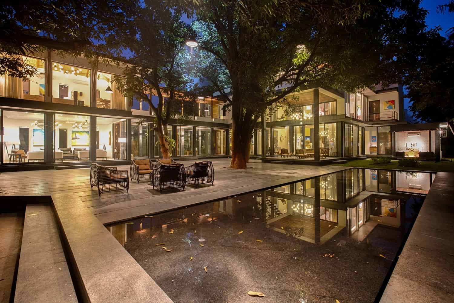 The Mango Tree House by Ujjval Panchal and Kinny Soni in Bhopal, India