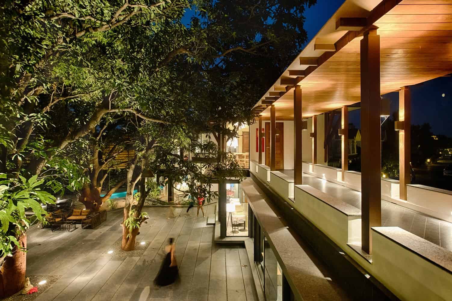 The Mango Tree House by Ujjval Panchal and Kinny Soni in Bhopal, India