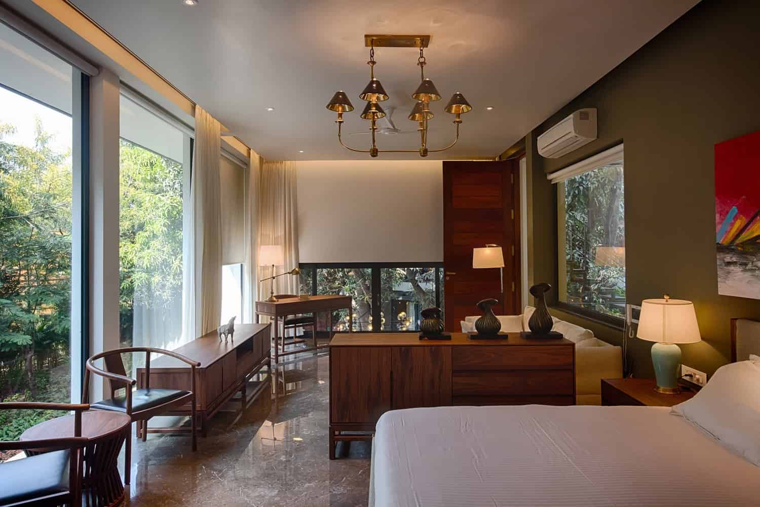 The Mango Tree House by Ujjval Panchal and Kinny Soni in Bhopal, India