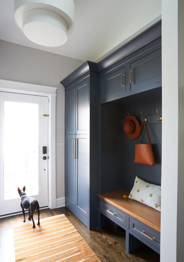 16 Beautiful Transitional Entry Hall Designs to Welcome You Home