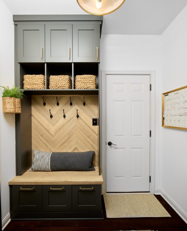 16 Beautiful Transitional Entry Hall Designs to Welcome You Home