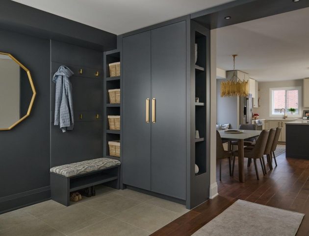 16 Beautiful Transitional Entry Hall Designs to Welcome You Home