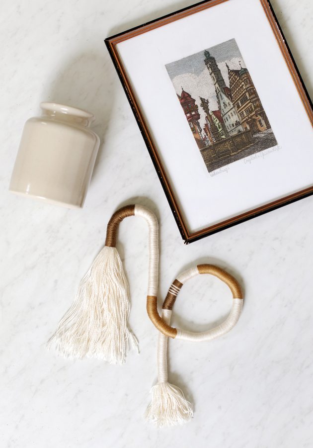 16 DIY Home Décor Ideas to Add Some Charm to Your Home