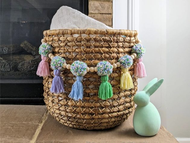 16 Easter Garland Designs to Bring Joy and Color to Your Home