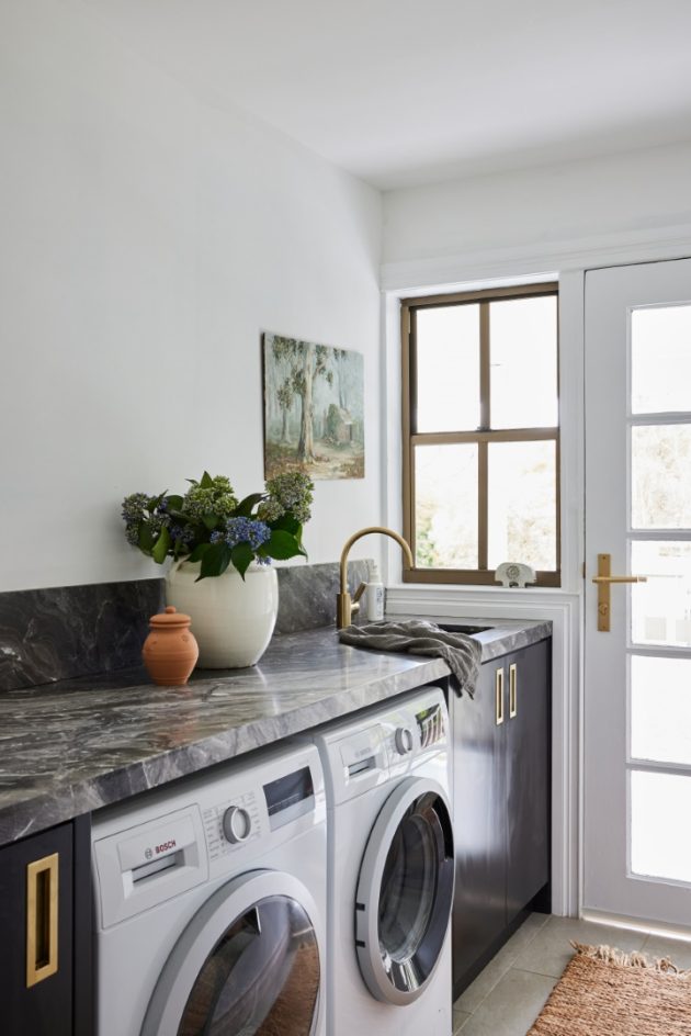 16 Transitional Laundry Rooms That Will Make You Enjoy Doing Laundry