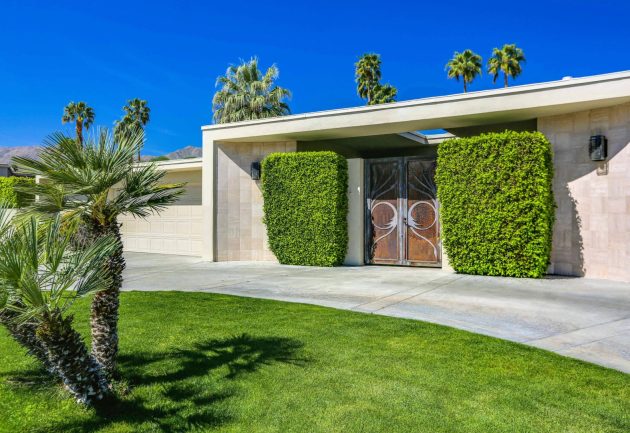 18 Transitional Entrance Ideas to Make Your Home Stand Out
